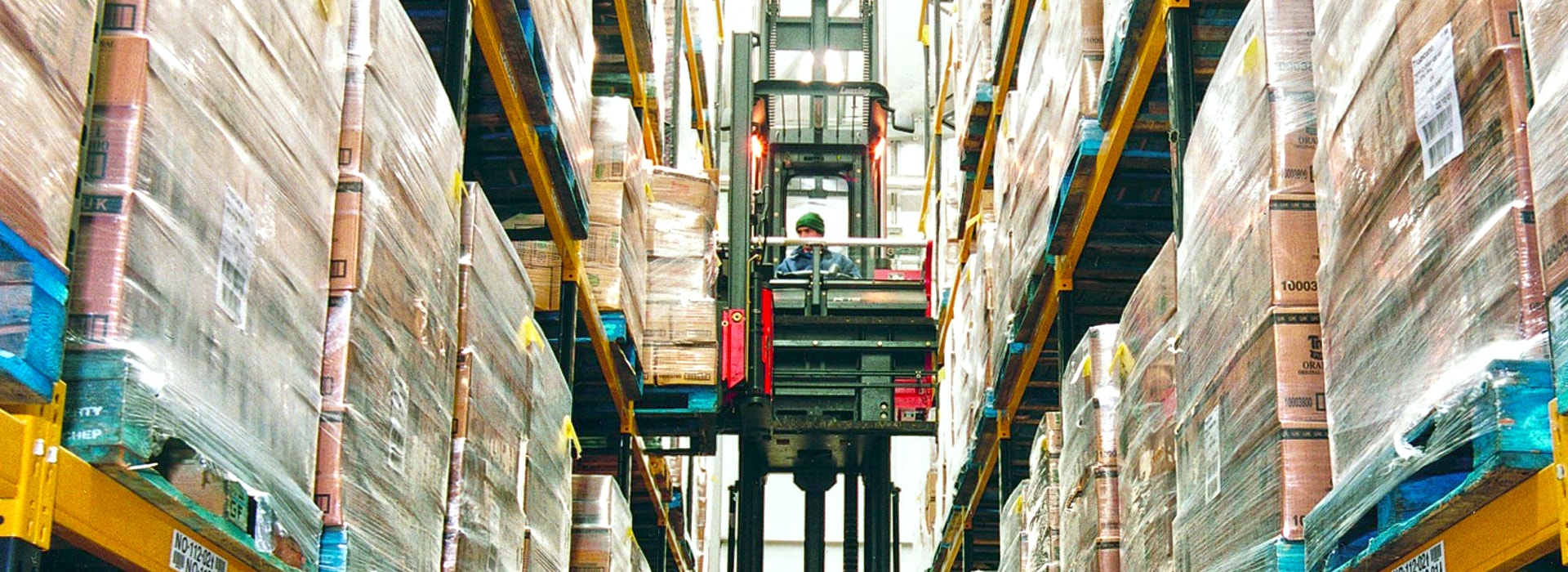 Narrow Aisle Pallet Racking - T2 Storage Solutions