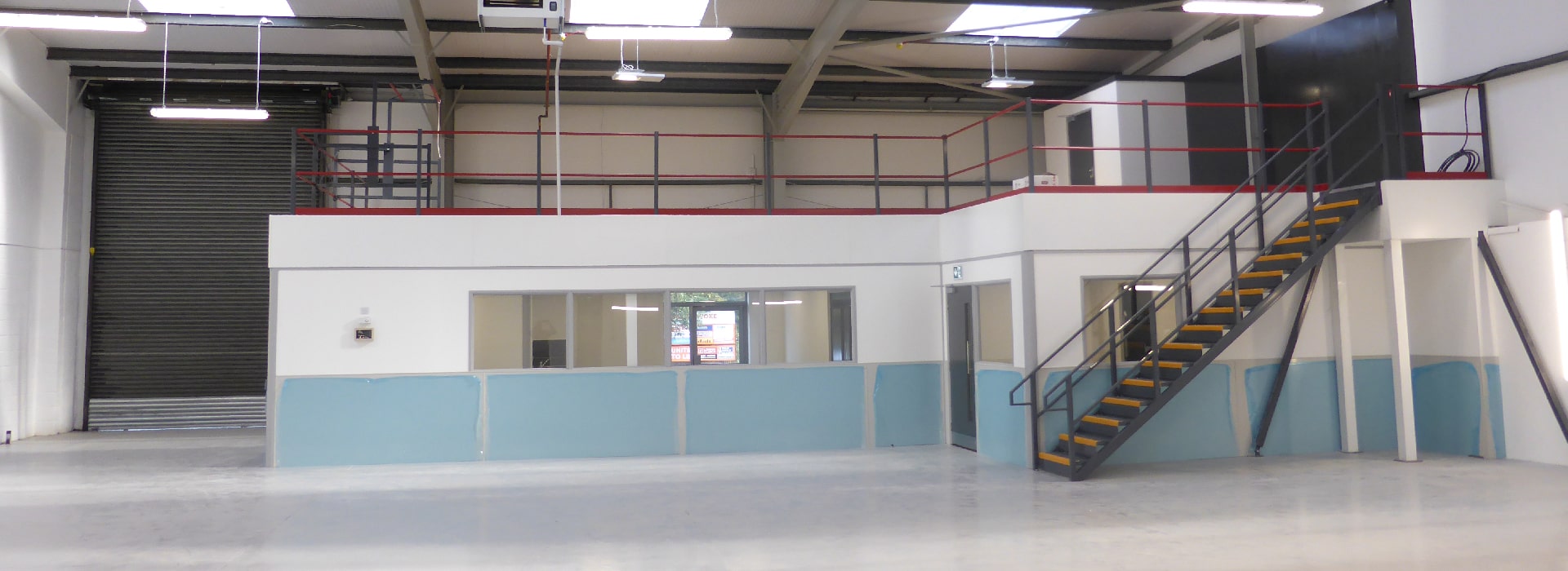 IN’N’OUT – Car Mot and Service Specialists - T2 Storage Solutions